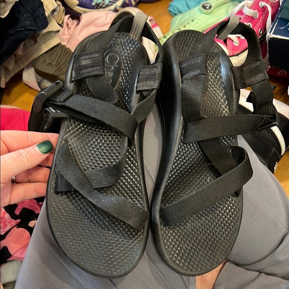 Chaco | Shoes | Chaco Black Outdoor Sandals With Crisscross Straps ...